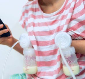 5 Awesome Breast Pumping Signs for Working Moms - Pregnant Mama ­Baby Life